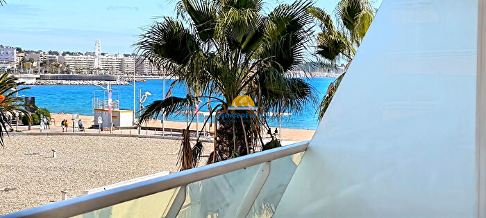 Appartement à vendre - Fréjus, Fréjus Plage - 2 pièces - 1 chambre