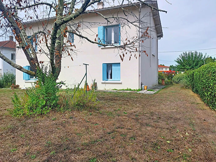 Maison 5 pièces à vendre à Pineuilh