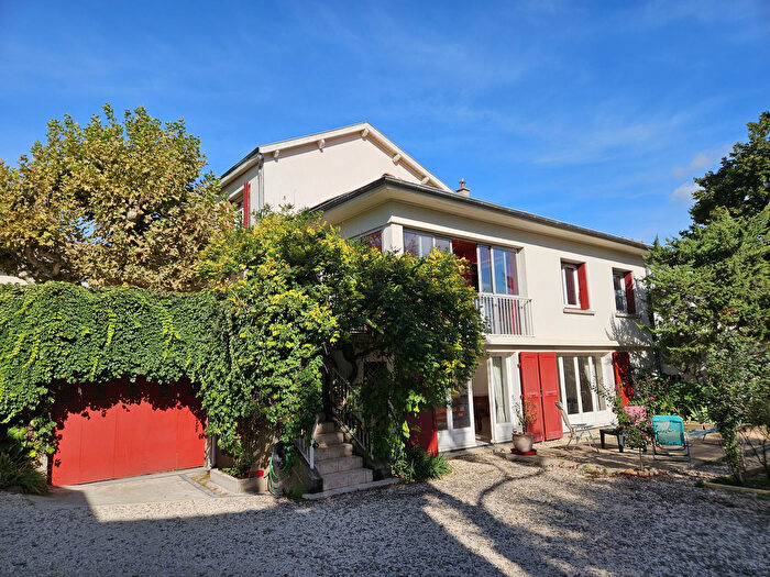 Maison à vendre - Saint-Rambert-dAlbon - 10 pièces - 6 chambres