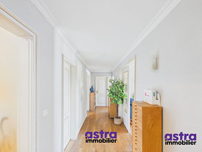 Appartement 5 pièces à Colmar, Saint-Léon, à vendre