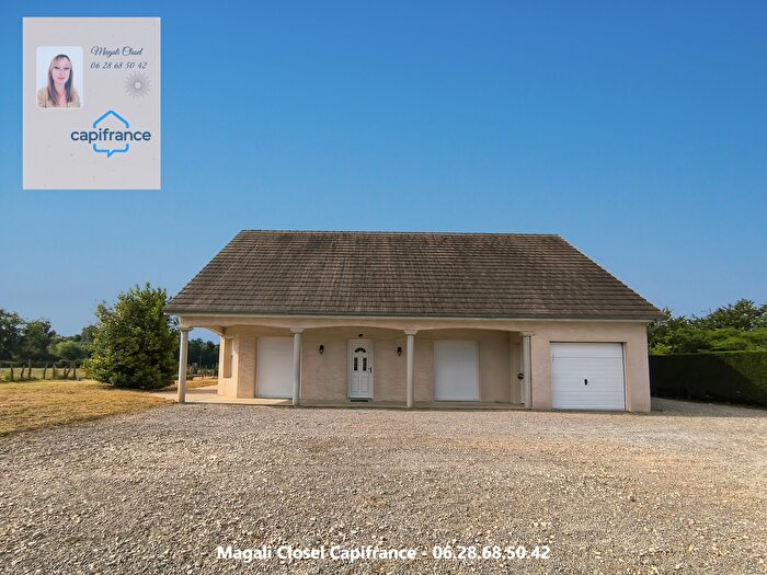 Maison 5 pièces à Pierre-de-Bresse, à vendre
