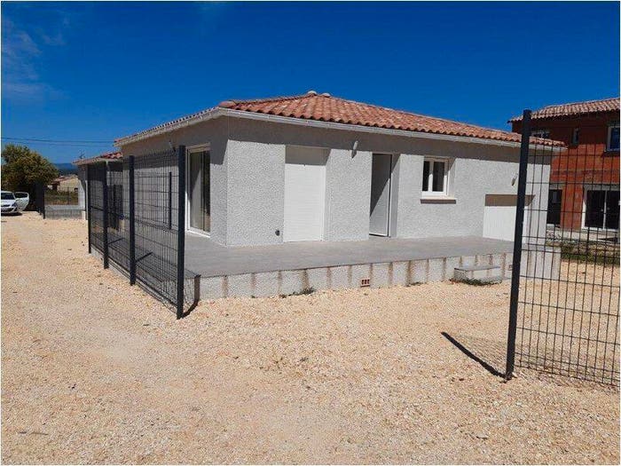 Salindres : Maison 4 pièces à louer