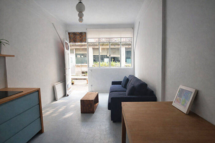 Appartement à vendre - Paris e , Danube - 1 pièce