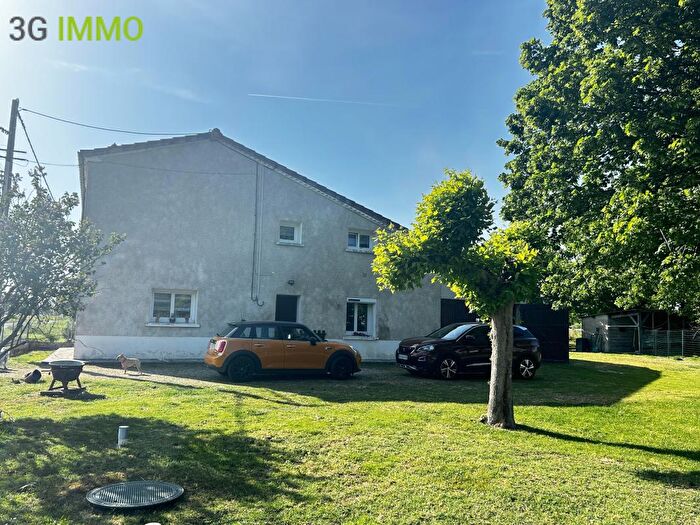 Maison 6 pièces à Auros, à vendre