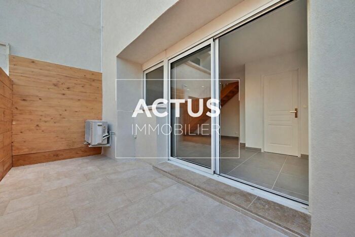 Maison à vendre - Eyragues - 5 pièces - 4 chambres