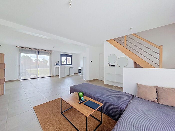 Maison 7 pièces à Linas, à vendre
