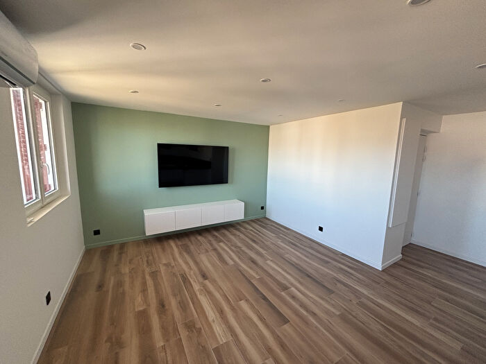 Appartement à vendre - Échirolles, Bayard, La Luire, Vicose, Comboire - 3 pièces - 2 chambres