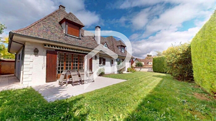 Maison 7 pièces à vendre - Marly-le-Roi, Grandes Terres, Vergers, Vauillons