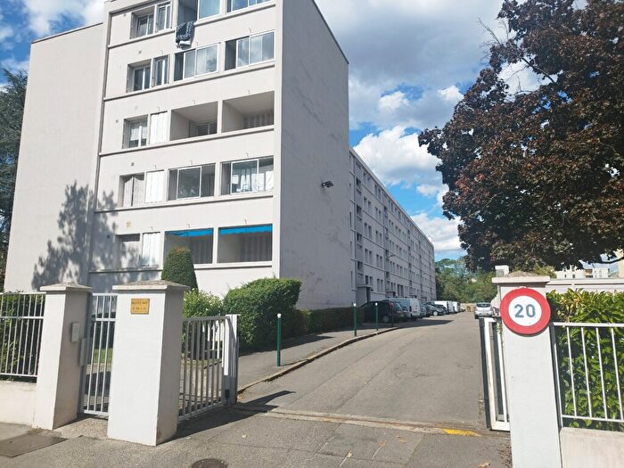Appartement 4 pièces à vendre à Lyon 8ème, La Plaine, Santy