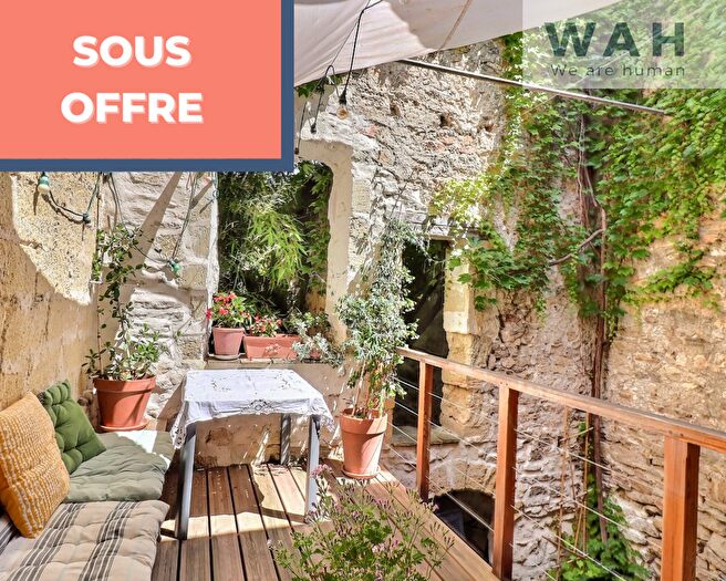 Maison à vendre - Lunel, Centre-ville, Gare - 5 pièces - 3 chambres