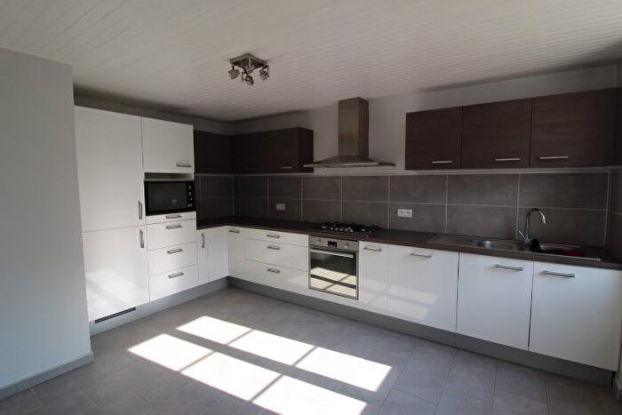 Appartement à louer - Gevrey-Chambertin - 5 pièces - 3 chambres