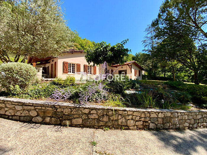 Maison à vendre - Vianne - 6 pièces - 3 chambres