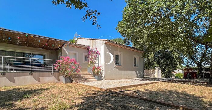 Maison à vendre - Uzès - 5 pièces - 4 chambres