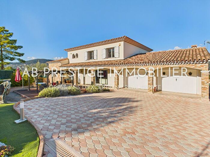 Maison à vendre - Peymeinade - 6 pièces - 5 chambres