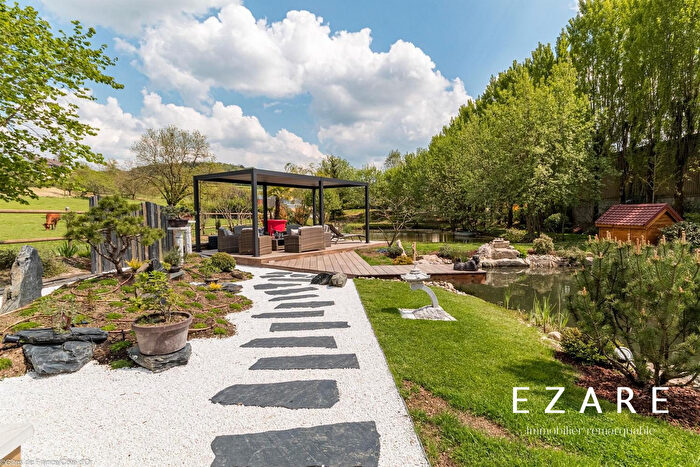 Maison à vendre - Aubigny-lès-Sombernon - 13 pièces - 8 chambres