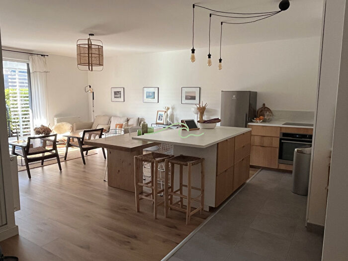 Appartement à vendre - Larmor-Plage - 3 pièces - 2 chambres