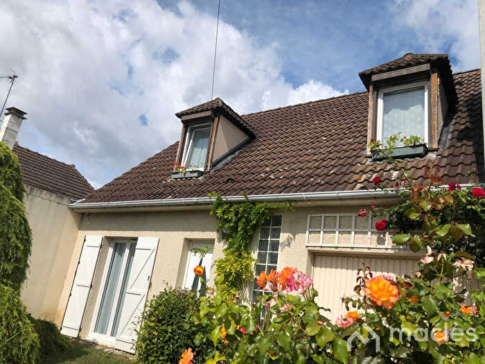 Maison à vendre - Pierrefitte-sur-Seine, Centre-ville, Butte-Pinson - 5 pièces - 3 chambres