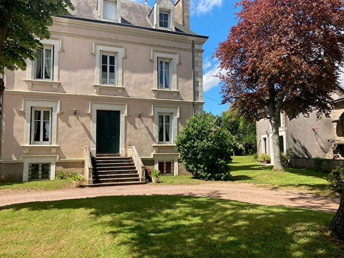 Maison à vendre - Poitiers, Ouest - 11 pièces - 7 chambres