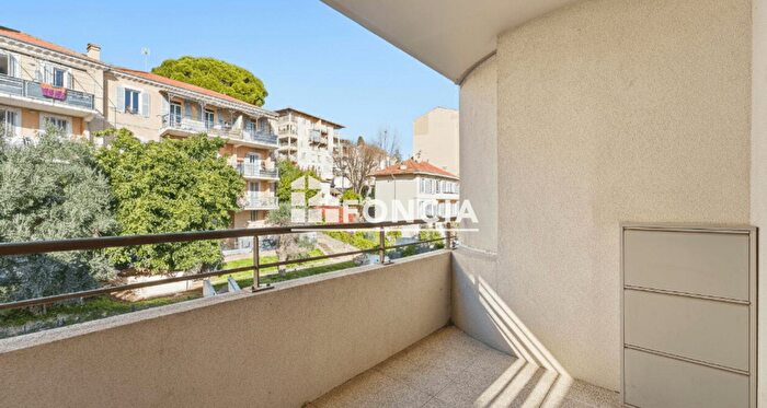Appartement à vendre - Grasse, Centre-ville Sud - 2 pièces - 1 chambre