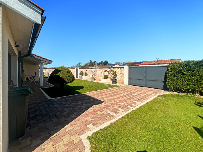 Maison à vendre - Saint-Sylvestre-sur-Lot - 4 pièces - 3 chambres