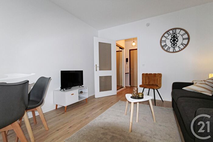 Courbevoie, Gambetta, La Défense - Appartement 1 pièce à louer