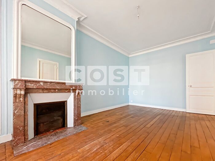 Appartement à vendre - Courbevoie, Bécon - 3 pièces - 2 chambres