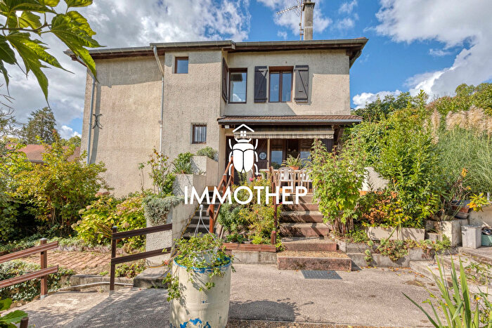 Maison à vendre - Moirans - 8 pièces - 6 chambres