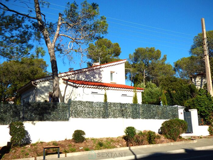 Maison à vendre - Saint-Raphaël, Boulouris - 4 pièces - 3 chambres