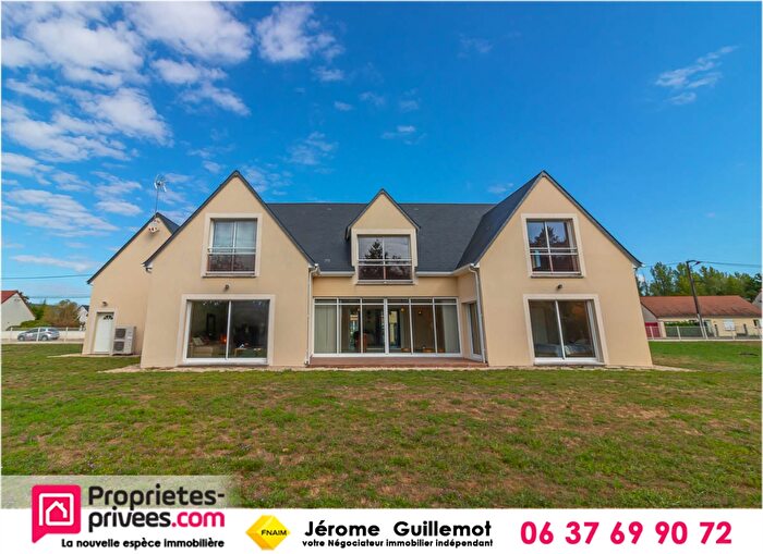 Maison à vendre - Selles-Saint-Denis - 9 pièces - 5 chambres