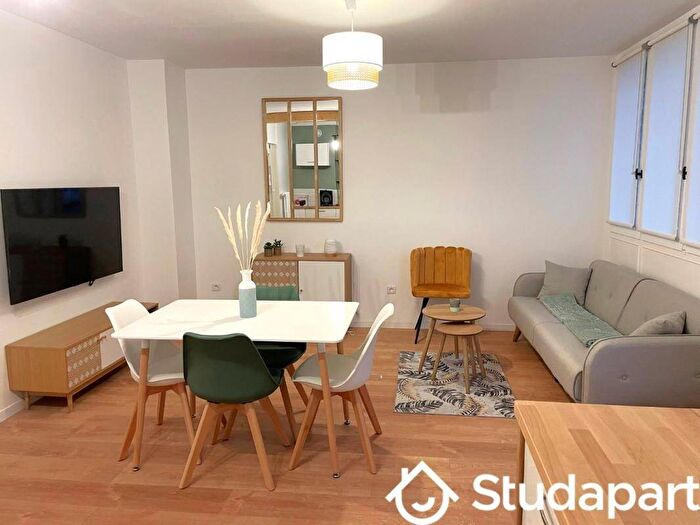 Appartement à louer - Espoir et Avenir-Le Nautilus-Colvert-Berlioz-Amiens Nord Ouest - 1 pièce - 1 chambre