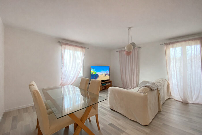 Appartement 3 pièces à La Chaussée-Saint-Victor, à vendre