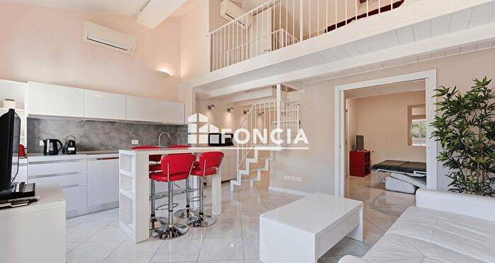 Appartement à vendre - Nice, Carré dor - 3 pièces - 2 chambres