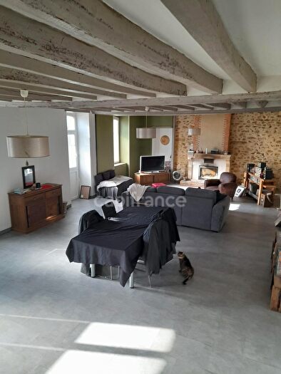 Maison 8 pièces à Neuville-sur-Sarthe, à vendre