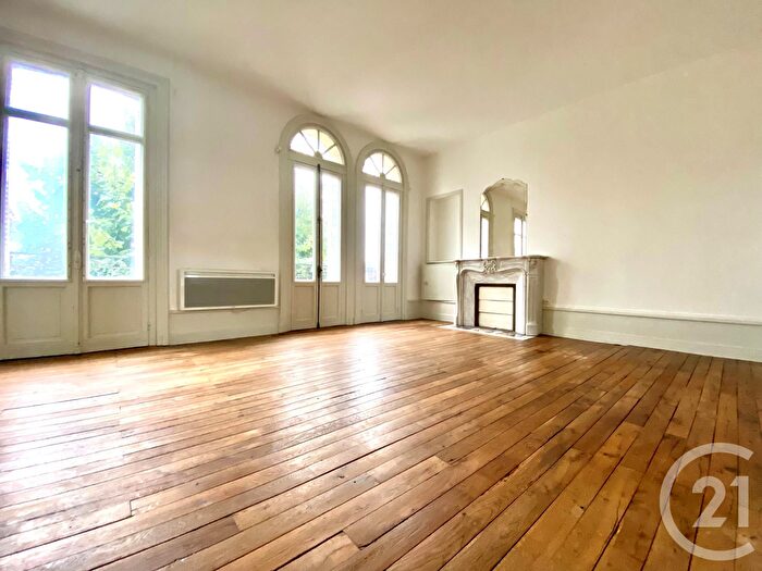 Appartement 2 pièces à Périgueux, Centre-ville, La Gare, Saint-Martin, à louer