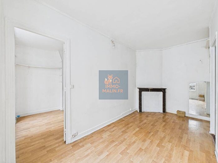 Appartement 2 pièces à vendre à Paris 11ème, Belleville, Saint-Maur