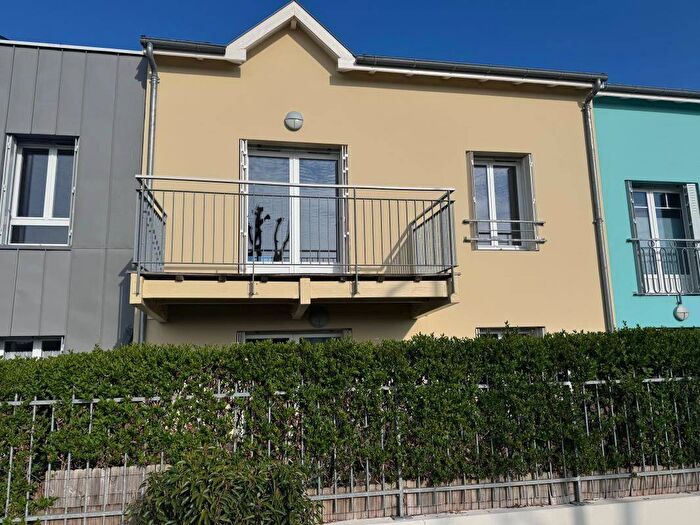 Appartement à louer - Est, Châtelaillon-Plage - 3 pièces - 2 chambres