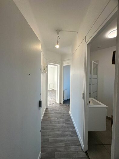 Appartement à louer - Nord, Vaires-sur-Marne - 3 pièces - 2 chambres