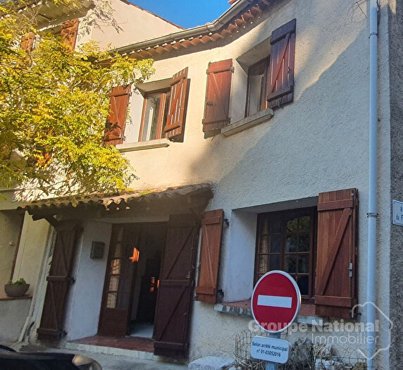 Maison à vendre - Esparron - 4 pièces - 3 chambres