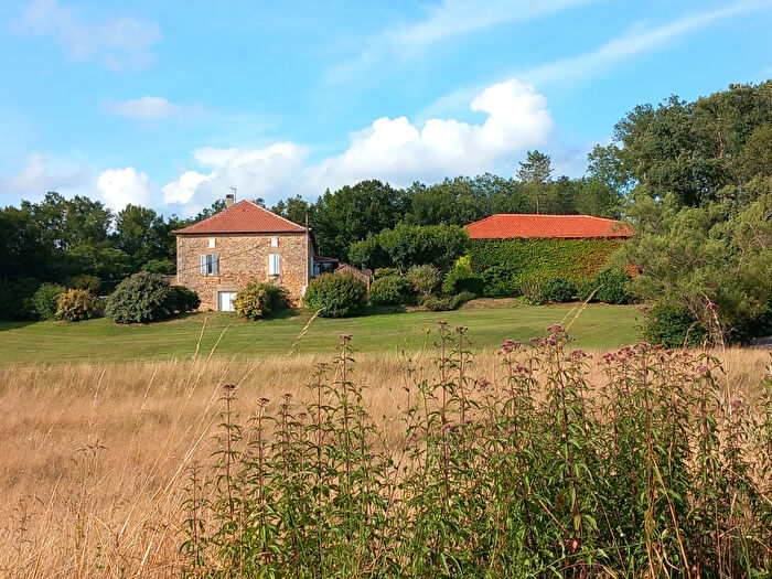 Maison à vendre - Sauveterre-la-Lémance - 8 pièces - 5 chambres