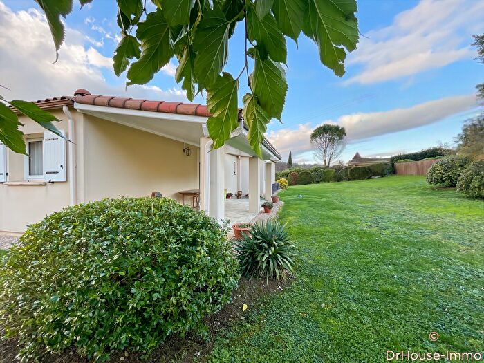 Maison à vendre - Belmont-Bretenoux - 5 pièces - 4 chambres