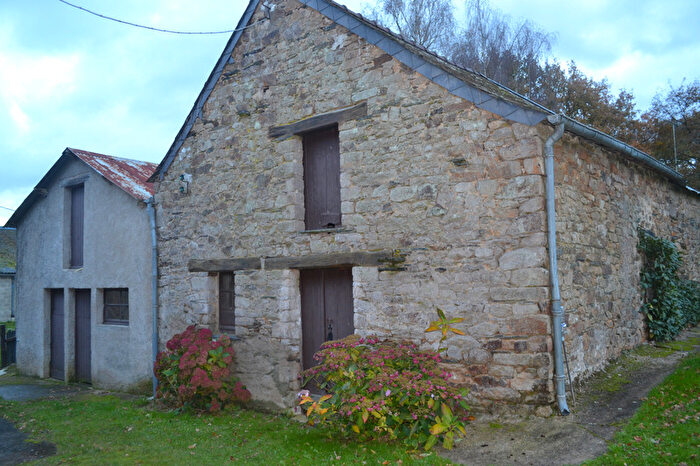 Maison à vendre - Bains-sur-Oust - 4 pièces - 3 chambres