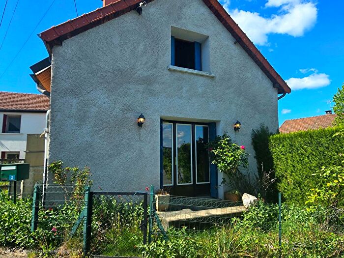 Maison 8 pièces à vendre - Le Mayet-de-Montagne