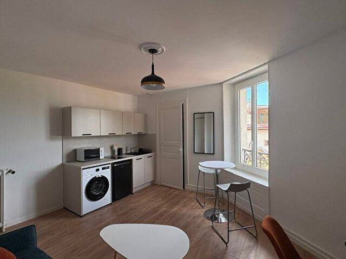 Appartement 1 pièce à Centre, Gex, à louer