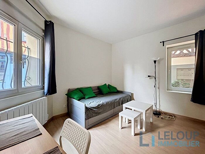 Saint Marc-Croix de Pierre-Saint Nicaise, Rouen : Appartement 1 pièce à louer
