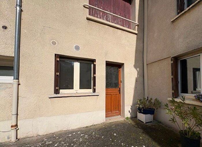 Appartement à louer - Le Rosaire, Saint-Leu-la-Forêt - 1 pièce