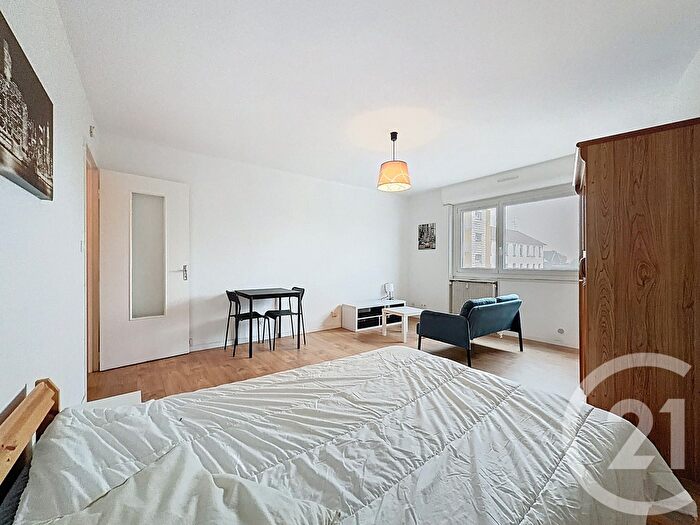 Appartement à vendre - Belfort, Centre-ville, Fb de Montbéliard - 2 pièces - 1 chambre