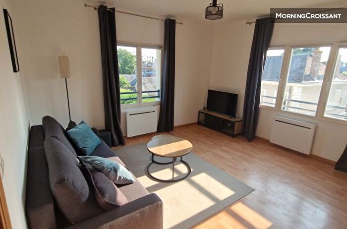 Appartement à louer - Montargis, Centre-ville - 2 pièces - 1 chambre