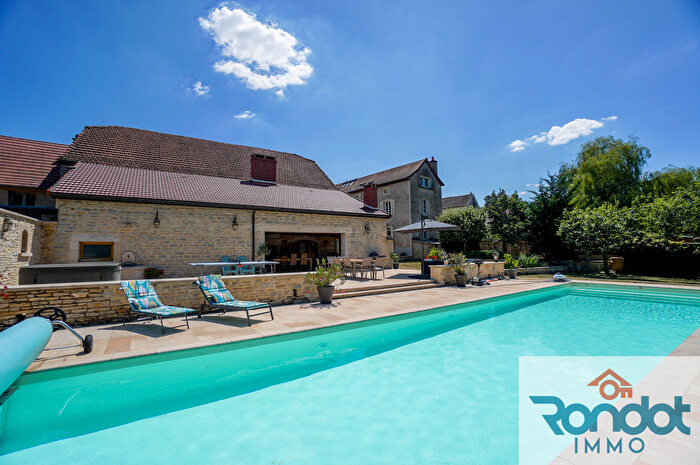 Maison à vendre - Is-sur-Tille - 8 pièces - 5 chambres