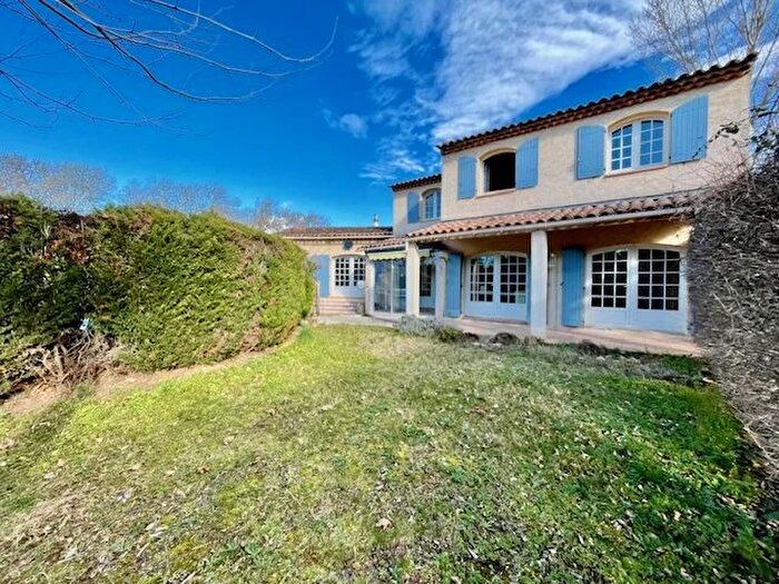 Maison à vendre - Saint-Saturnin-lès-Apt - 9 pièces - 3 chambres