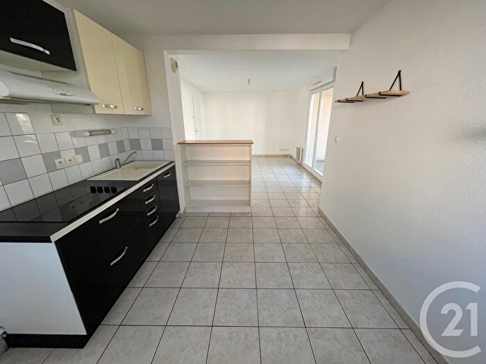 Appartement à louer - Metz, Borny - 2 pièces - 1 chambre